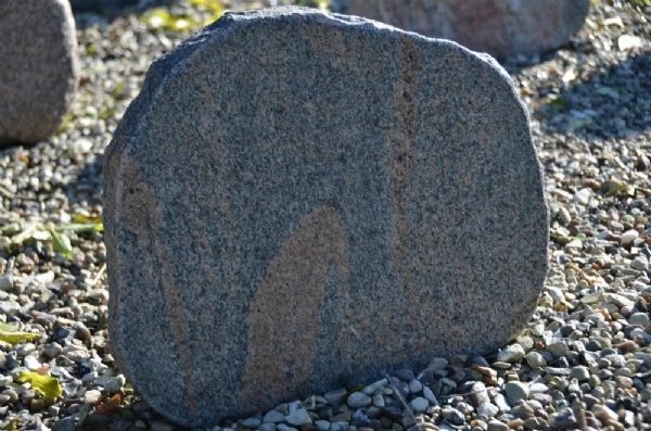 Gravsten, gårdsten og granitsten uden dekoration | Stenhugger Fyn